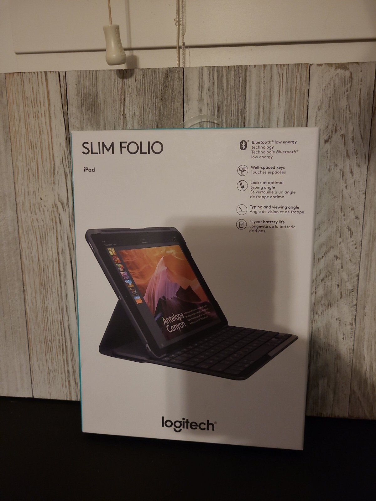 Logitech Slim Folio Keyboard Case for iPad 5th Gen. 2017 parts only ...