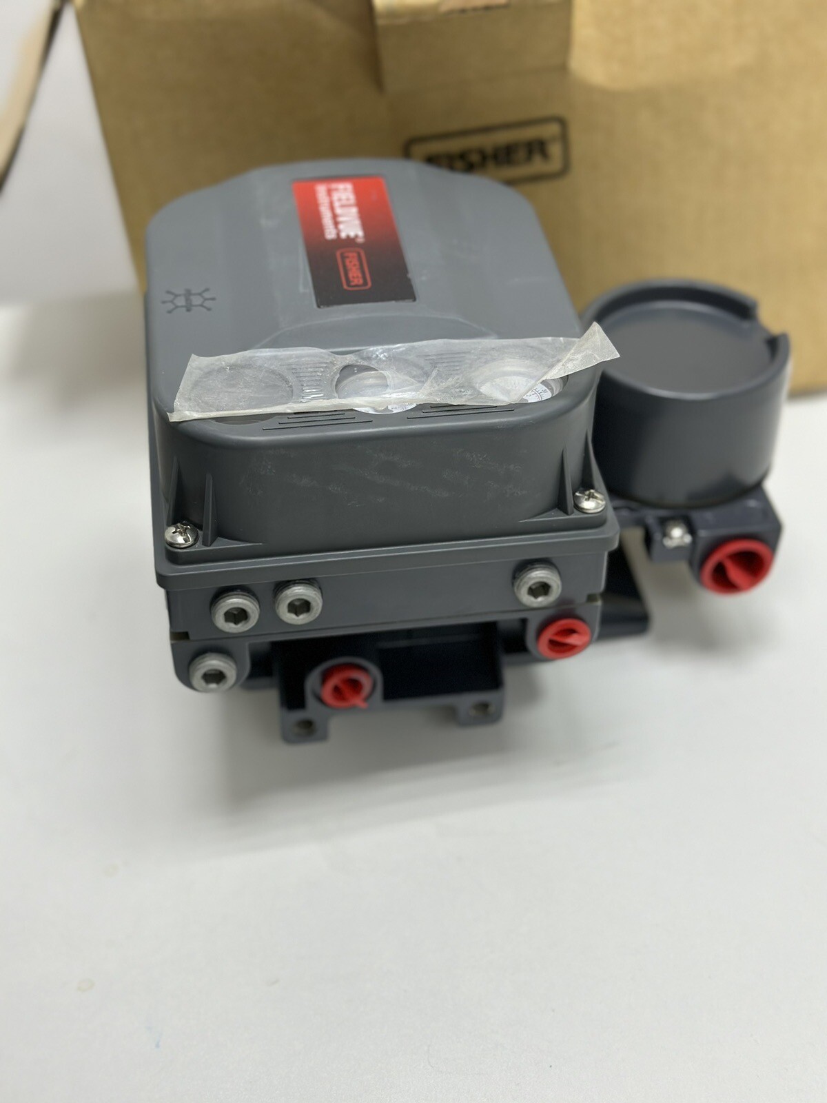 FISHER DVC6010 DIGITAL VAVLE CONTROLLER POSITIONER DVC-1260-54881 S/N ...