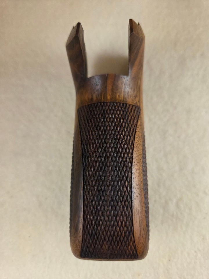 SIG P226 226 English Walnut Checkered w/Chk Back Pistol Grips NEW ...