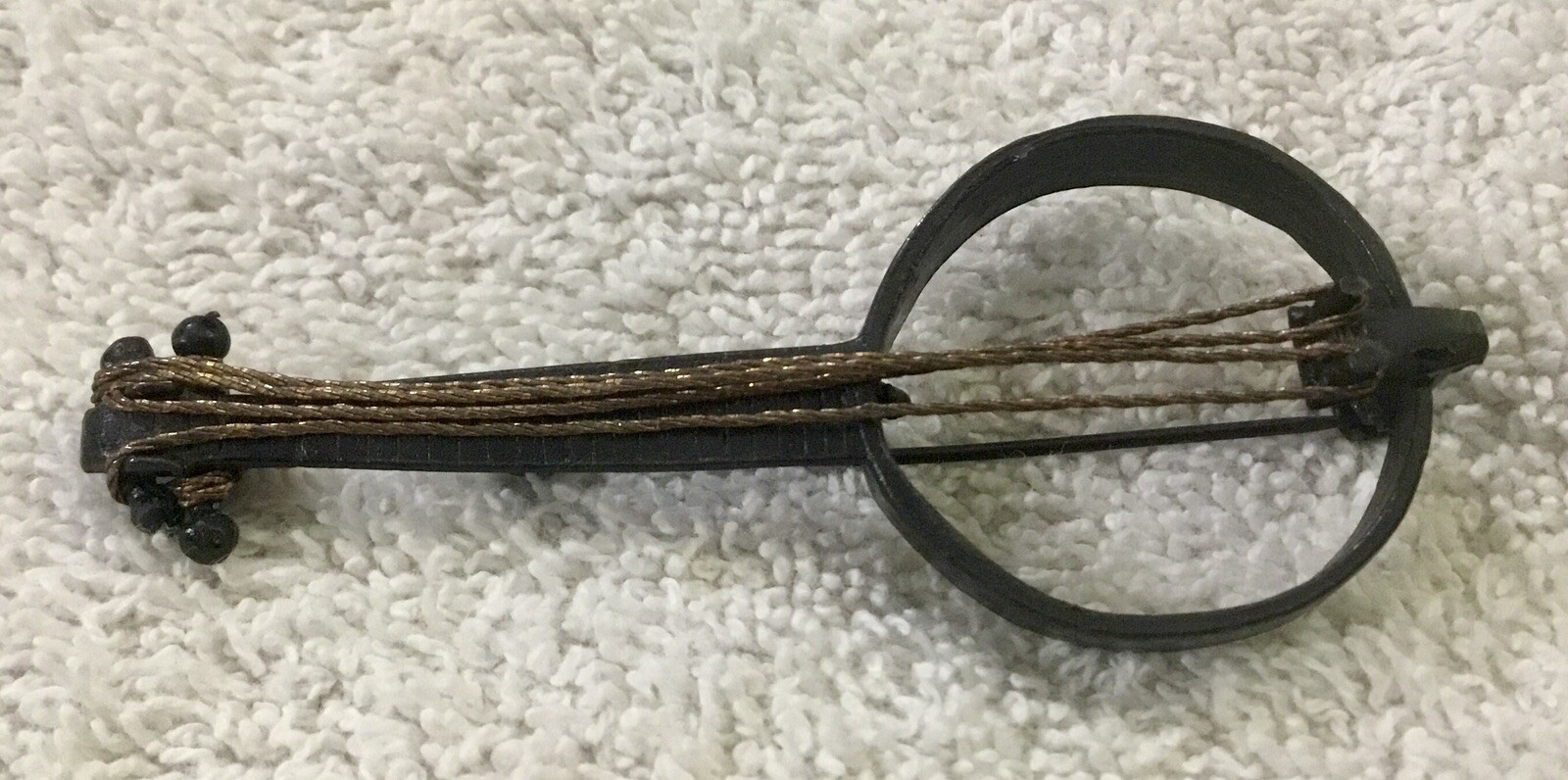 RARE Vintage Cast Iron Metal Banjo Instrument Pin Bro… - Gem