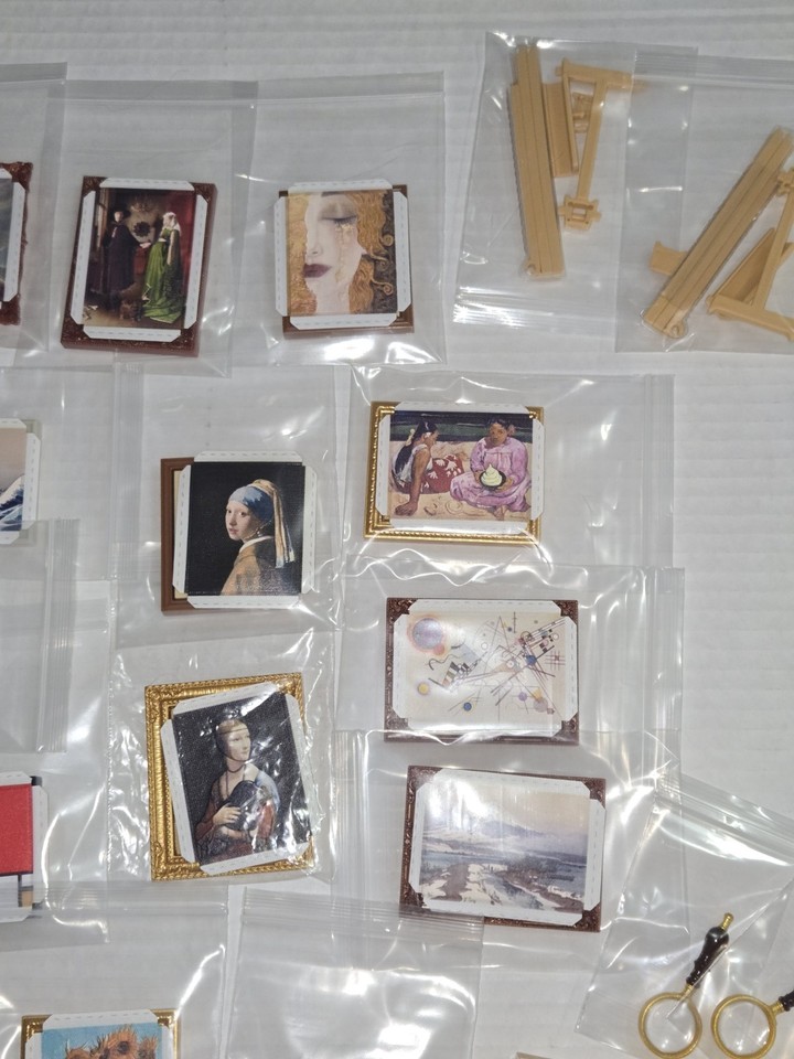 NEW Zuru Mini Brands Create Masterpieces LOT - 17 Art Pieces, 9 ...