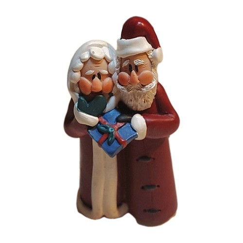 Jillian Hand Sculpted Resin Father Christmas Mr. & Mrs Santa Claus ...
