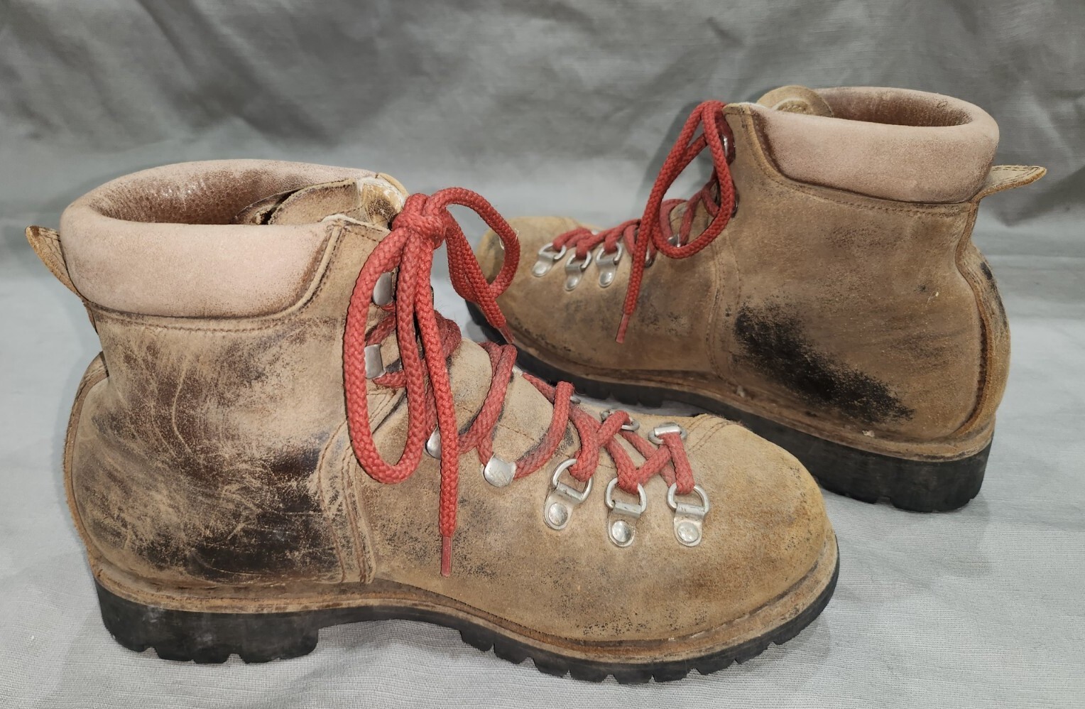 VINTAGE RAICHLE SWITZERLAND HIKING BOOTS MEN SZ 6 WOMEN SZ 8 | eBay