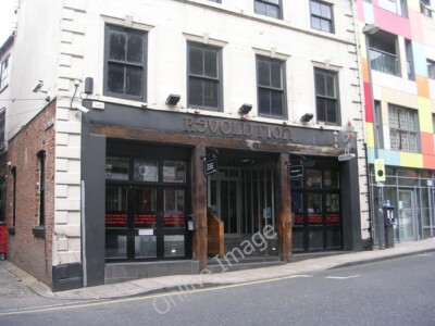 Photo 6x4 Revolution Bar - Call Lane Leeds/SE3034 c2010 | eBay UK