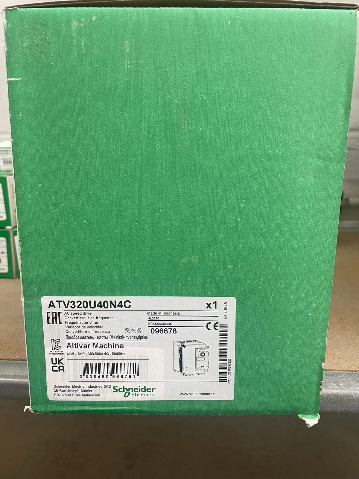 SND ATV320U40N4C 3-Phase 4kW 5HP 380/500V Variable Speed Drive ...