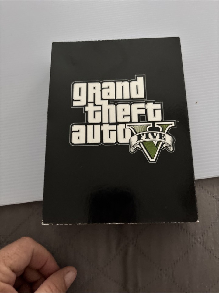 Grand Theft Auto Five V PC DVD-ROM 7-Disc Set No Scratches/ No Manuel ...