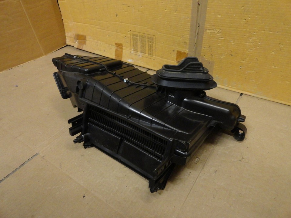 NEW 2018 - 2022 Audi Q5 A5 A4 S4 OEM Evaporator Core Housing Cooler ...