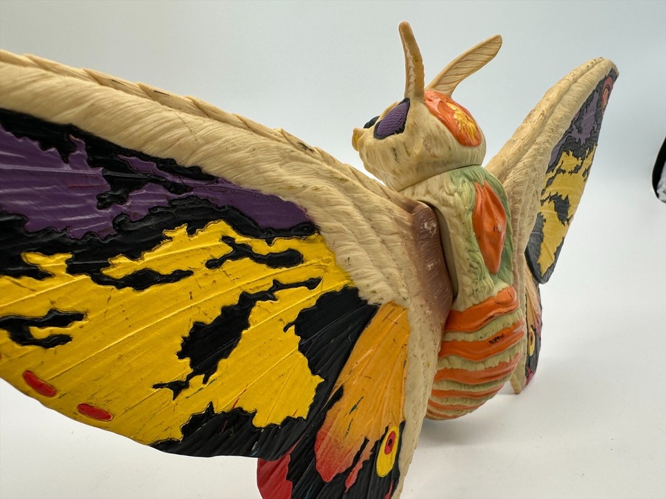 2001 Godzilla Kaiju 14" Giant GMK Mothra 2002 Figure Movie Monster ...
