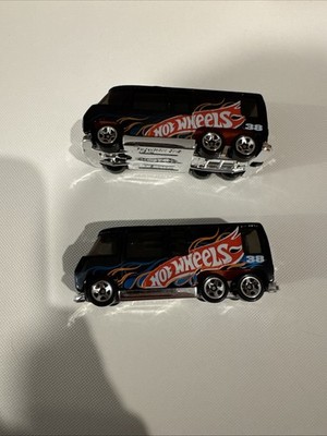 2006 Hot Wheels Mainline #208 GMC Motorhome Black w/Chrome 5sp & HW ...