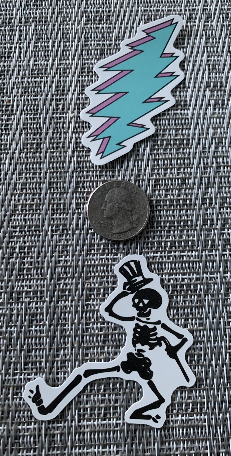 Grateful Dead / Jerry Garcia / Dead & Co SYF, Skeleton, Bolt Vinyl ...