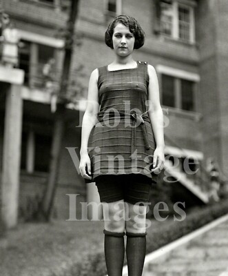 1923 Flapper Dress Swimsuit Sweater Girl Old Photo 8.5" x 11" Reprint ...