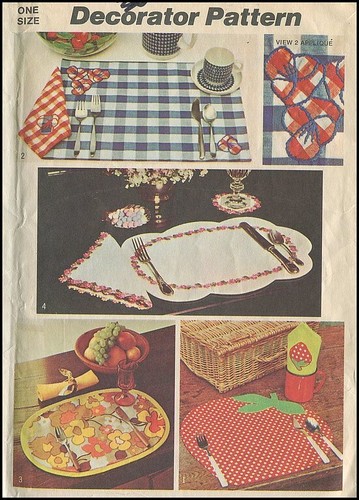 1970s Vtg Figural Strawberry & Floral Applique Placemat Simplicity 5473 ...