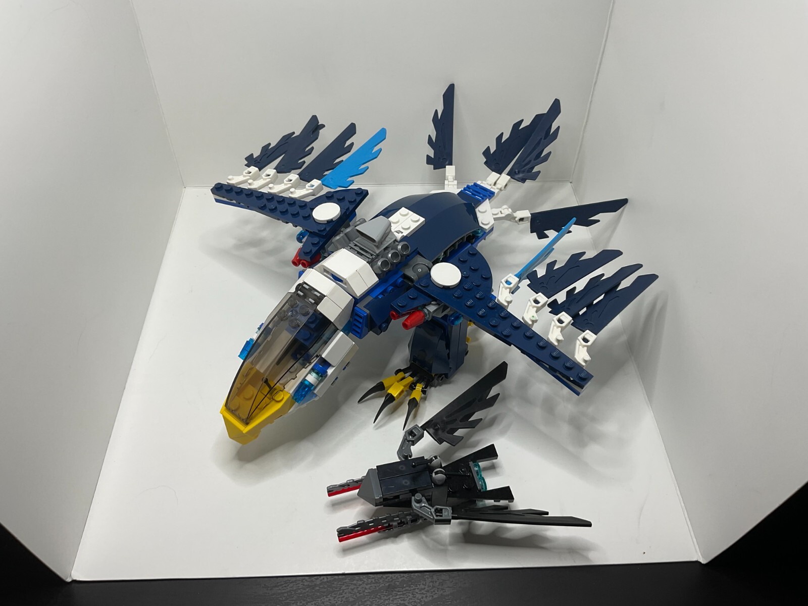 LEGO LEGENDS OF CHIMA: Eris' Eagle Interceptor (70003), no figs or ...