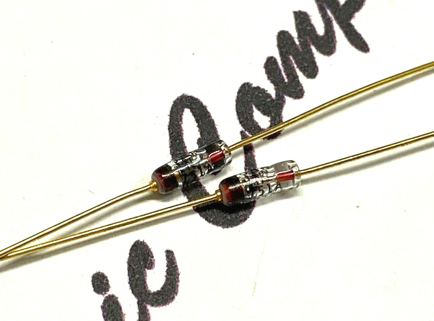 5pcs - Motorola (CGG) JAN 1N751A 5.1V 0.5W Glass Gold Leads Zener Diode ...