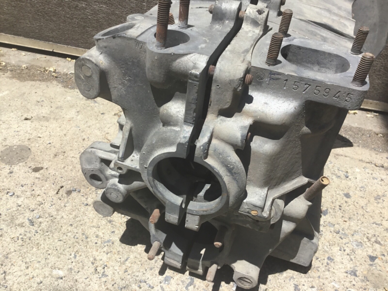 1966 type 1 F engine block case Volkswagen VW air cooled 1300cc bug ...