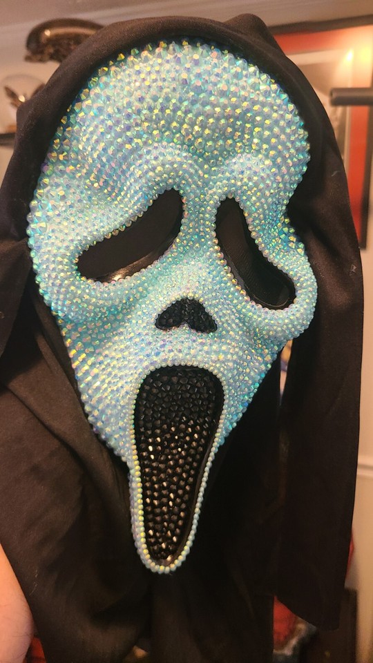 Ghost Face Scream Ghostface Glitter Pearl Sparkles Halloween or Cosplay ...