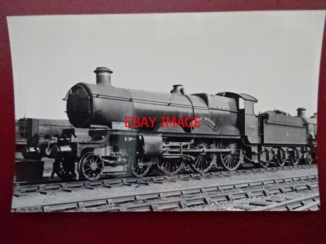 PHOTO GWR STAR / MONARCH CLASS LOCO NO 4022 BELGIAN MONARCH AT SWINDON ...