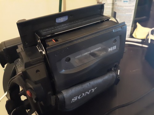 Sony Handycam CCD-TR818 Hi-8 Analog Camcorder online kaufen | eBay.de