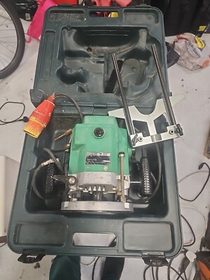 HITACHI M12V ROUTER 110 VOLTS WITH ACCESSORIES & CARRY CASE -100% ...