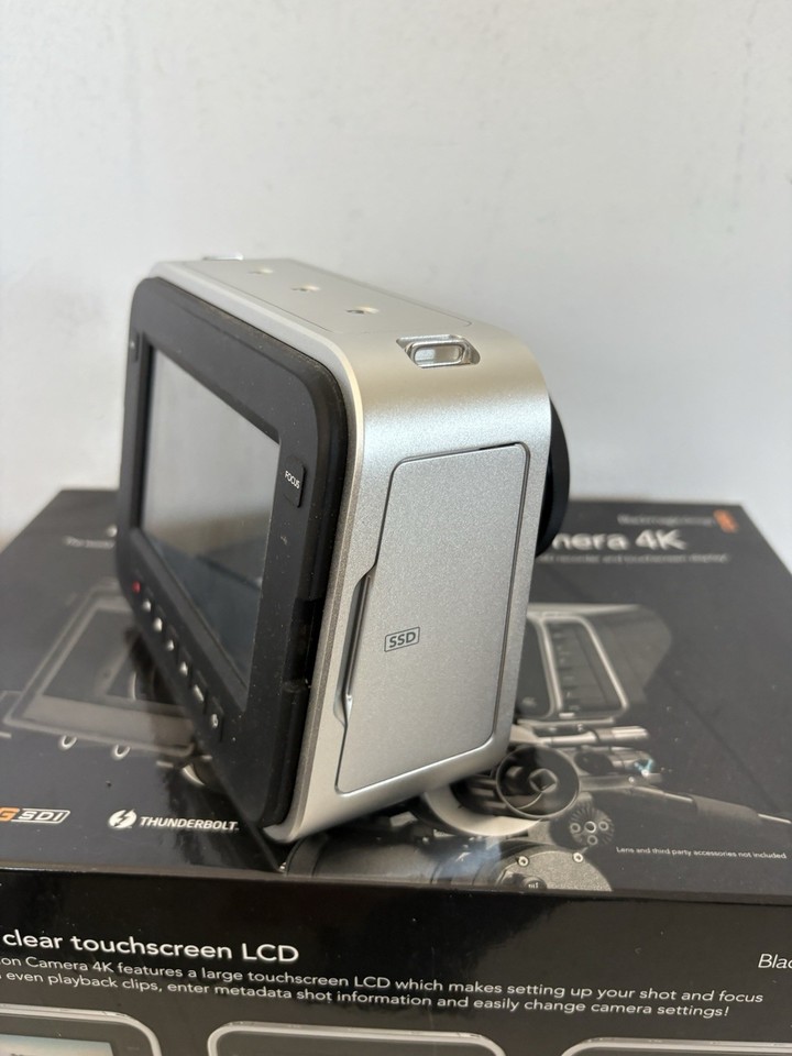 BMPC 4K Blackmagic Design Production Camera 4K EF Mount Video Camera ...