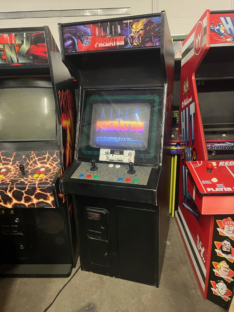 Alien Vs Predator Arcade Game