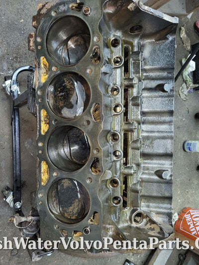 Volvo Penta 7.4L GM 454 Big block Chevy Short Block 4 Bolt Main engine ...