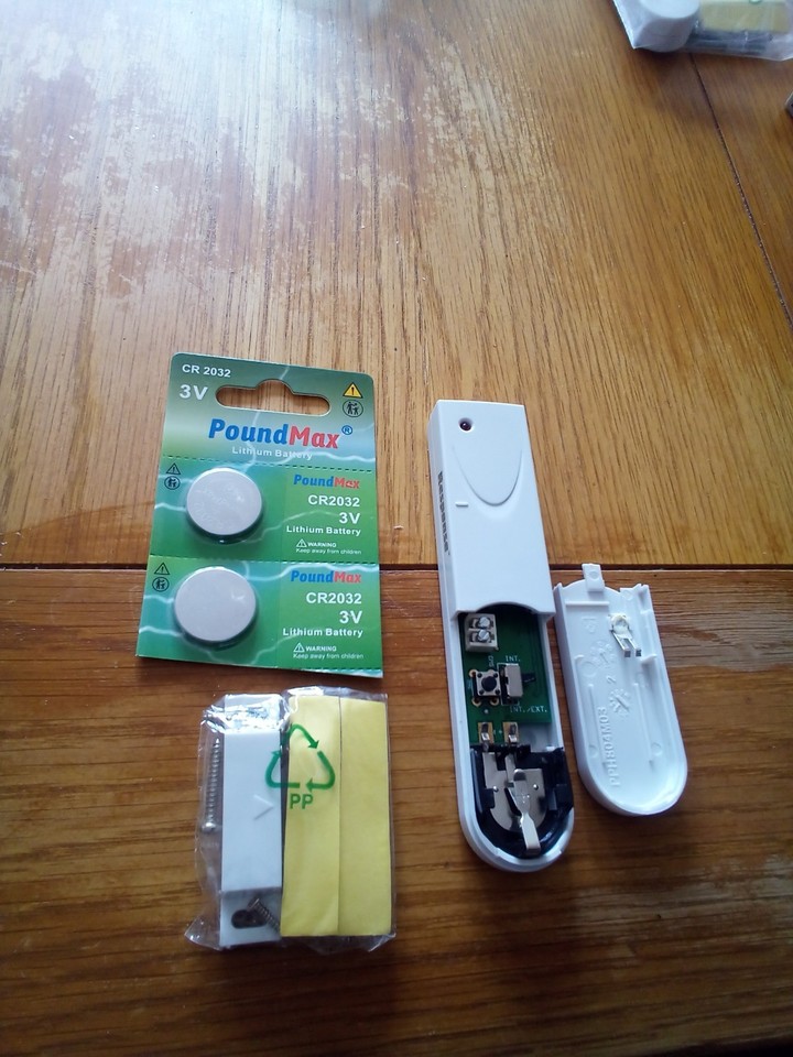 Response Alarms 868mhz window/door contact brand new includes new ...