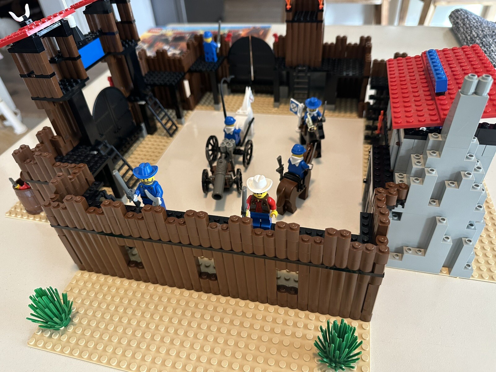 LEGO Western: Fort Legoredo (6769) 42884067694| eBay