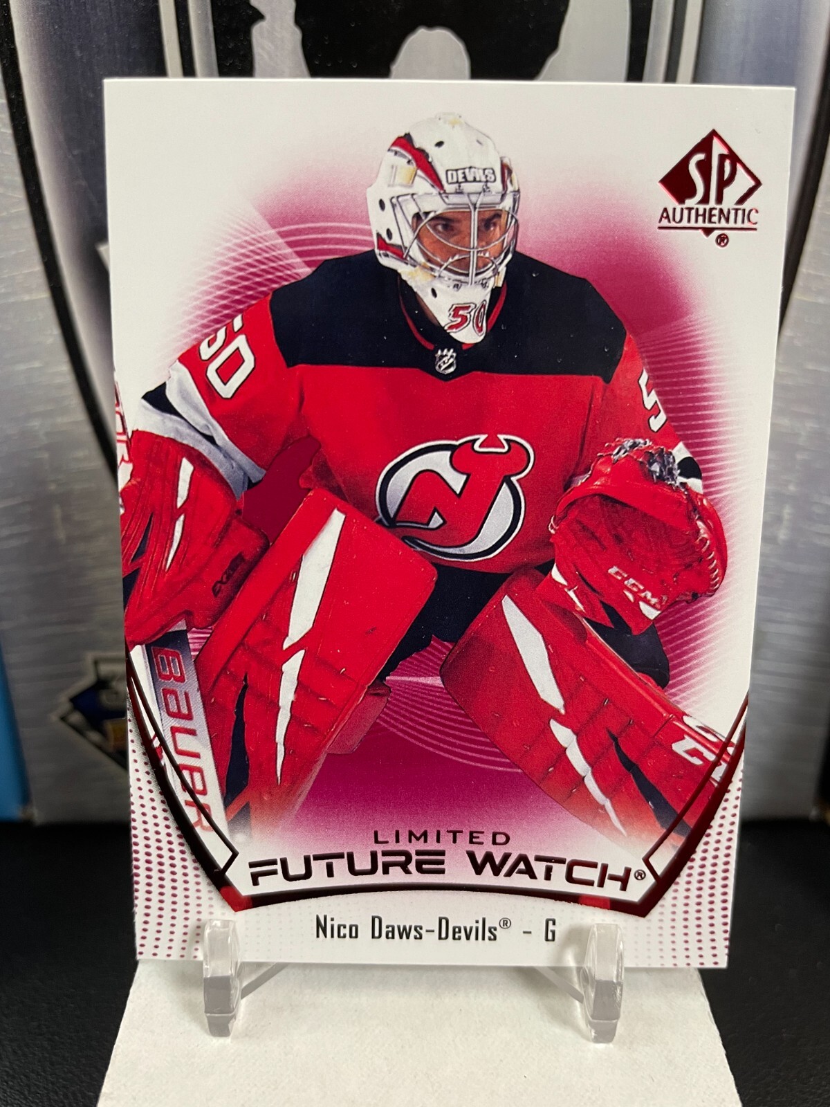 2021-22 SP Authentic Limited Red #189 Nico Daws FW RC | eBay