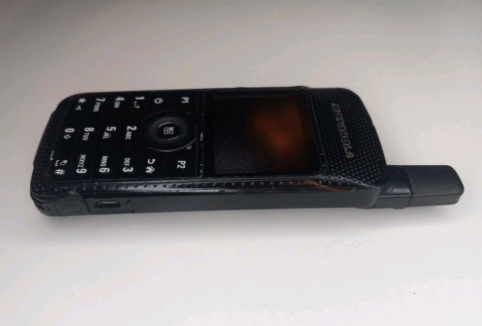 Motorola SL7550e UHF Radio - AS IS | eBay