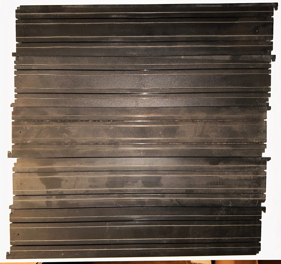 Aurora AFX 15" straight track, terminal track, 12" R Daytona Curves | eBay