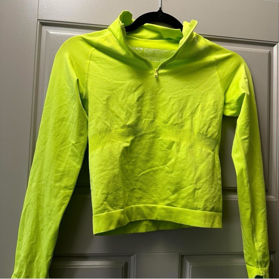 Victorias Secret PINK Active Neon Green Fitted Crop 1/4 Zip Up Women’s ...