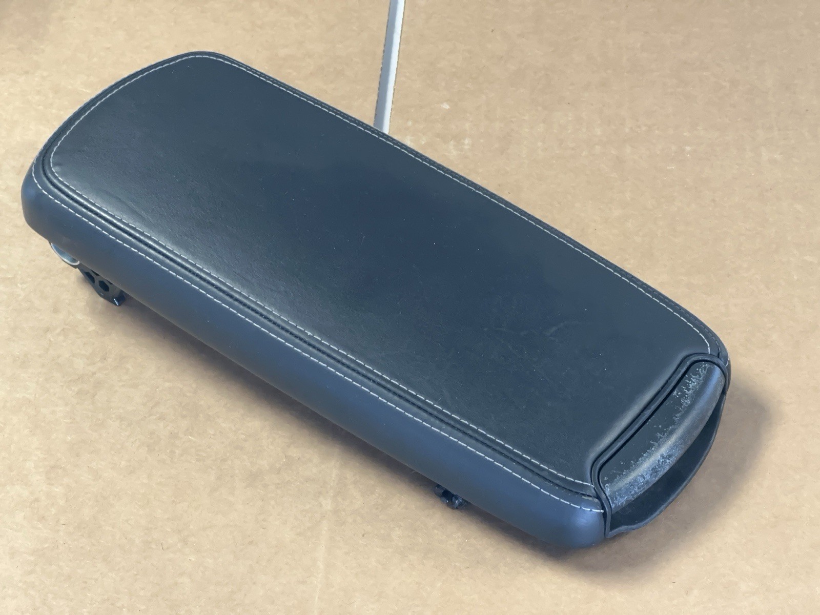2006-2013 Lexus IS250 IS350 Center Console Armrest Lid Cover Leather ...