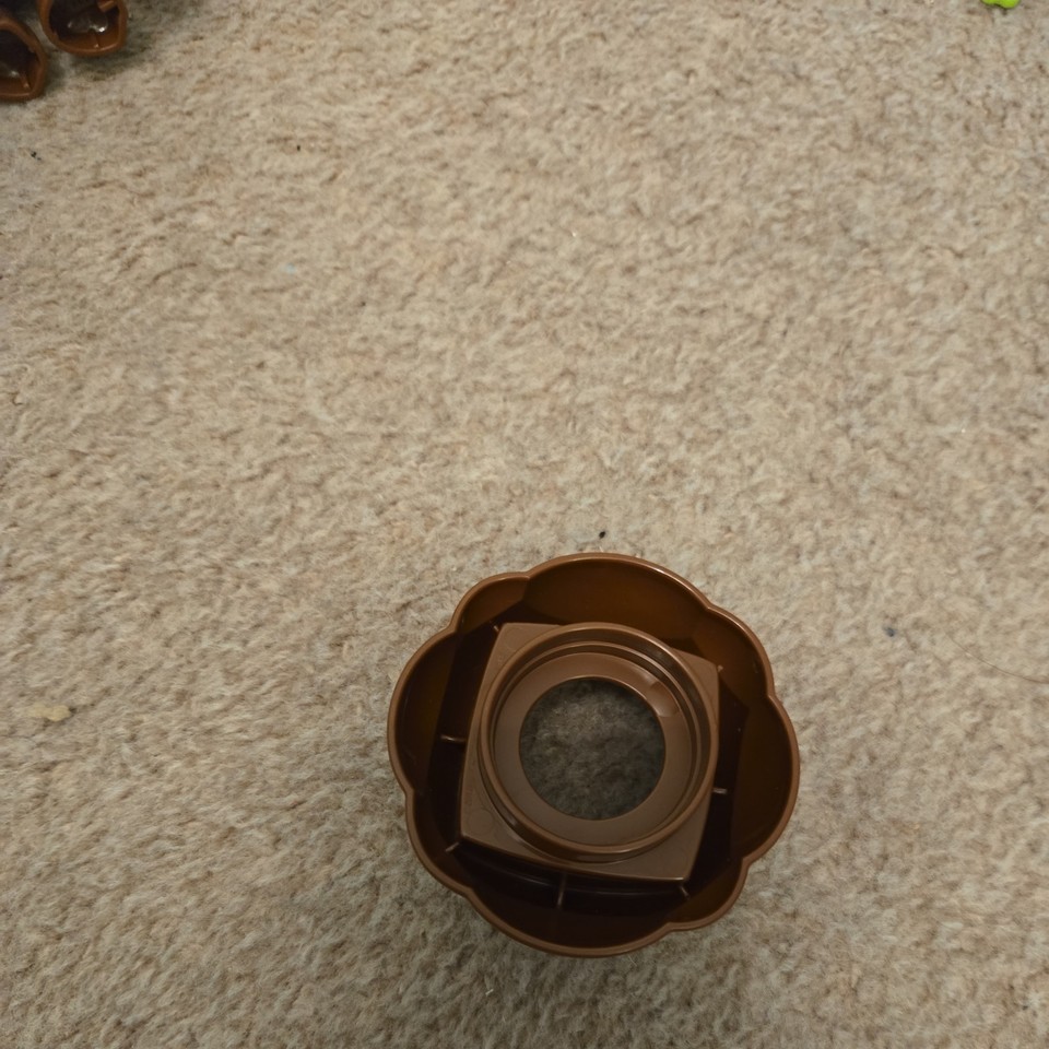 Lego Duplo BROWN ROUND ROCK STONE BRICK w/ HOLE IN CENTER Building ...