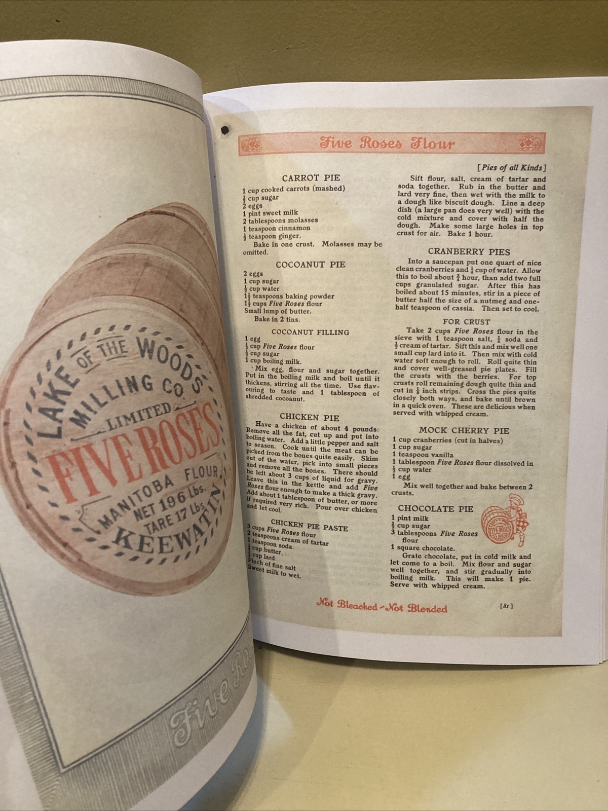 The Five Roses Cook Book (Classic 1915 Canadian Cookbook) - Bread ...
