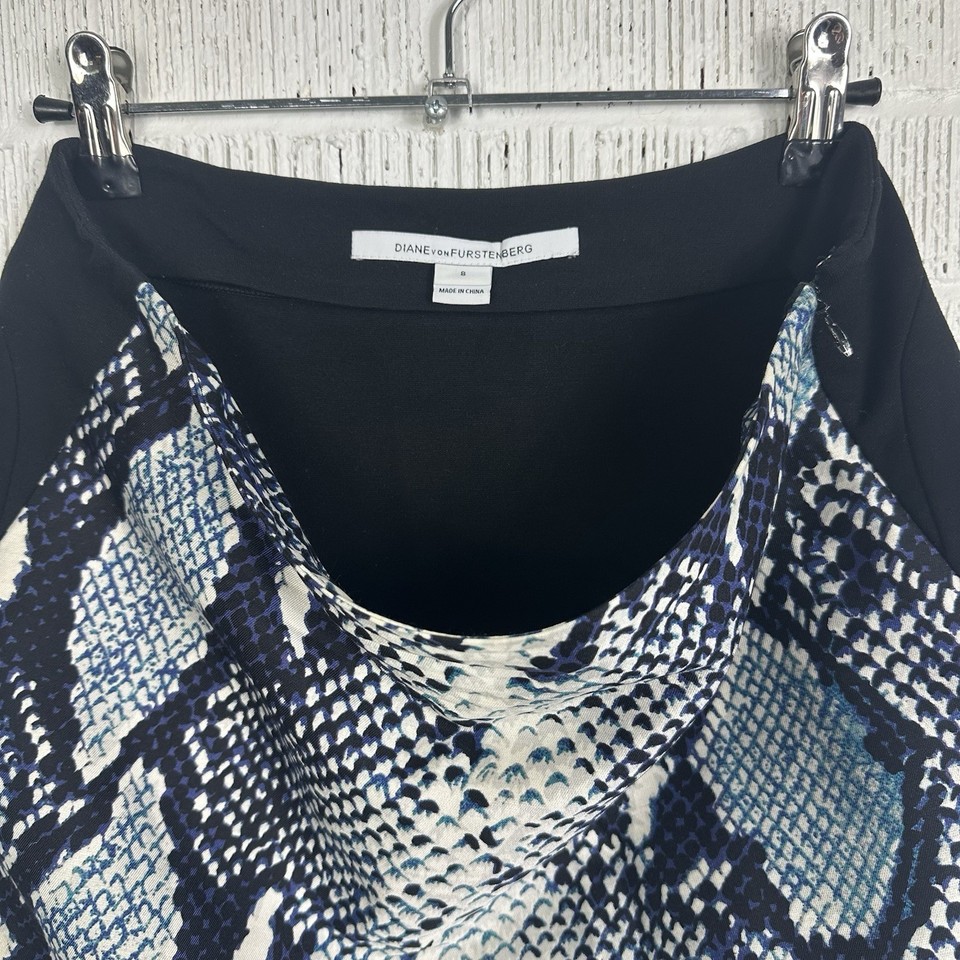 Diane Von Furstenberg Women's Snake Skin Pattern Straight Pencil Skirt ...