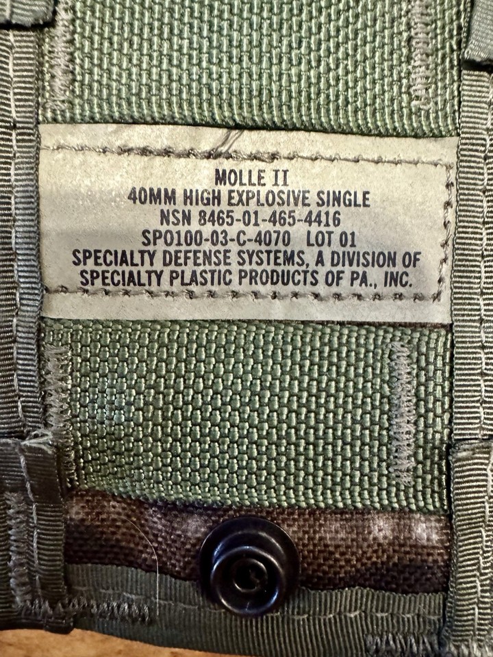 USGI MOLLE II 40mm Grenade Pouch Single Woodland Camo Specialty Defense ...