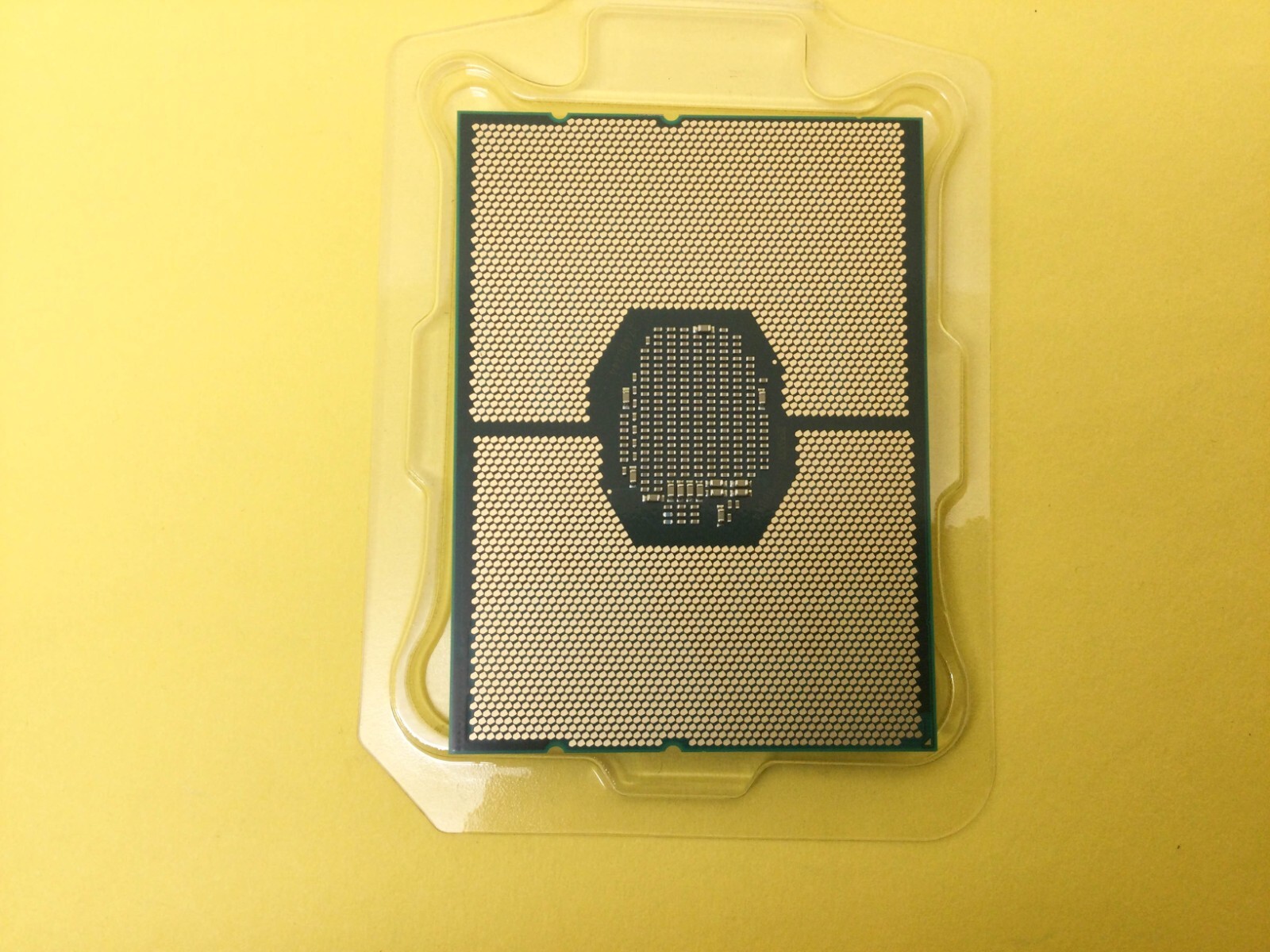 SR37T Intel Xeon Platinum 8180M 28-Core 2.5GHz 38.5MB LGA 3647 ...