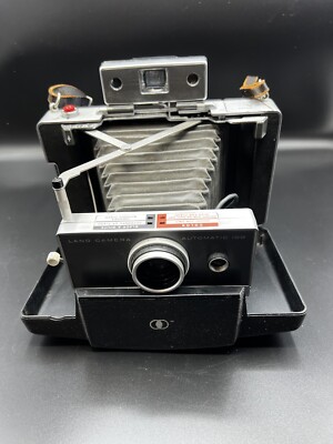 Vintage Polaroid Automatic 100 Land Camera Model Antique 1963-1966 ...