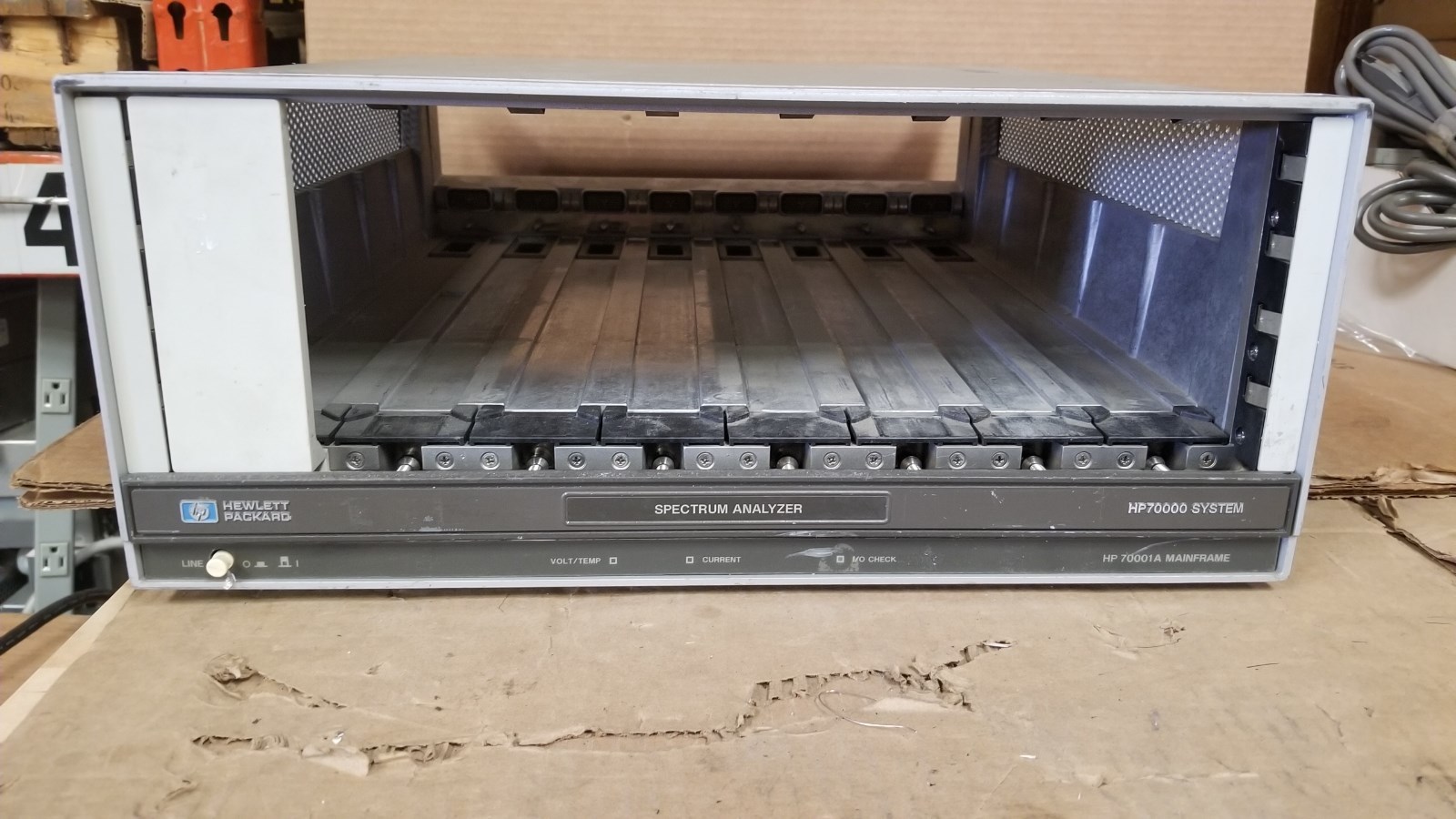 HP 70001A Mainframe Tested Good #3 | eBay