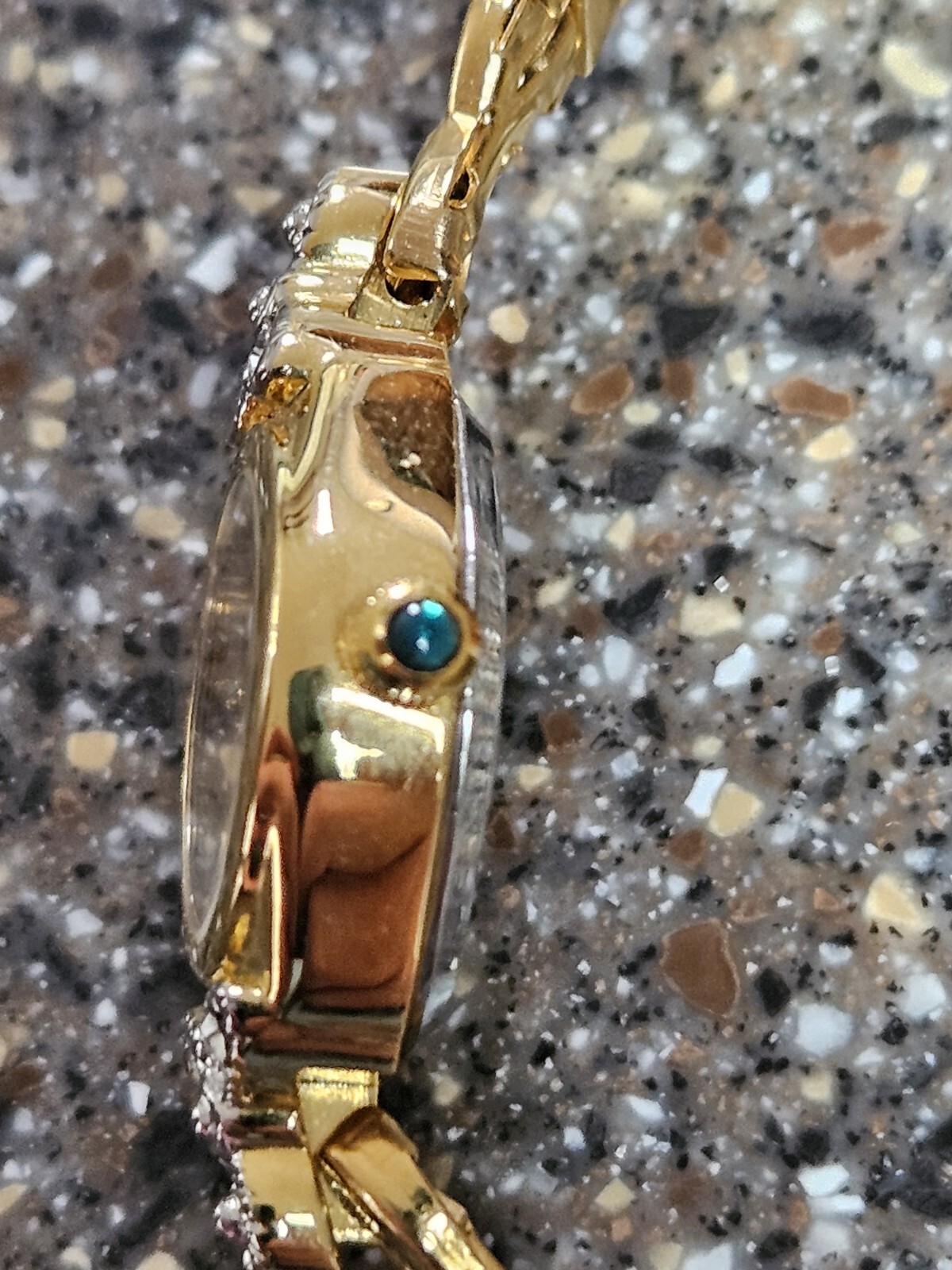 Sara Coventry Vintage Ladies Watch - Gem