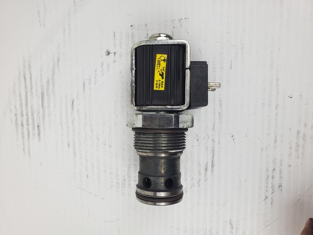 Parker CAP012D Solenoid Valve Coil 12 VDC 28w for sale online | eBay