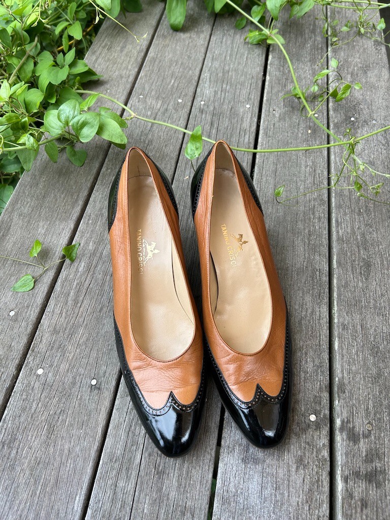 Vintage Tanino Crisci Spectator Wingtip Heels Tan Black Leather Made In ...