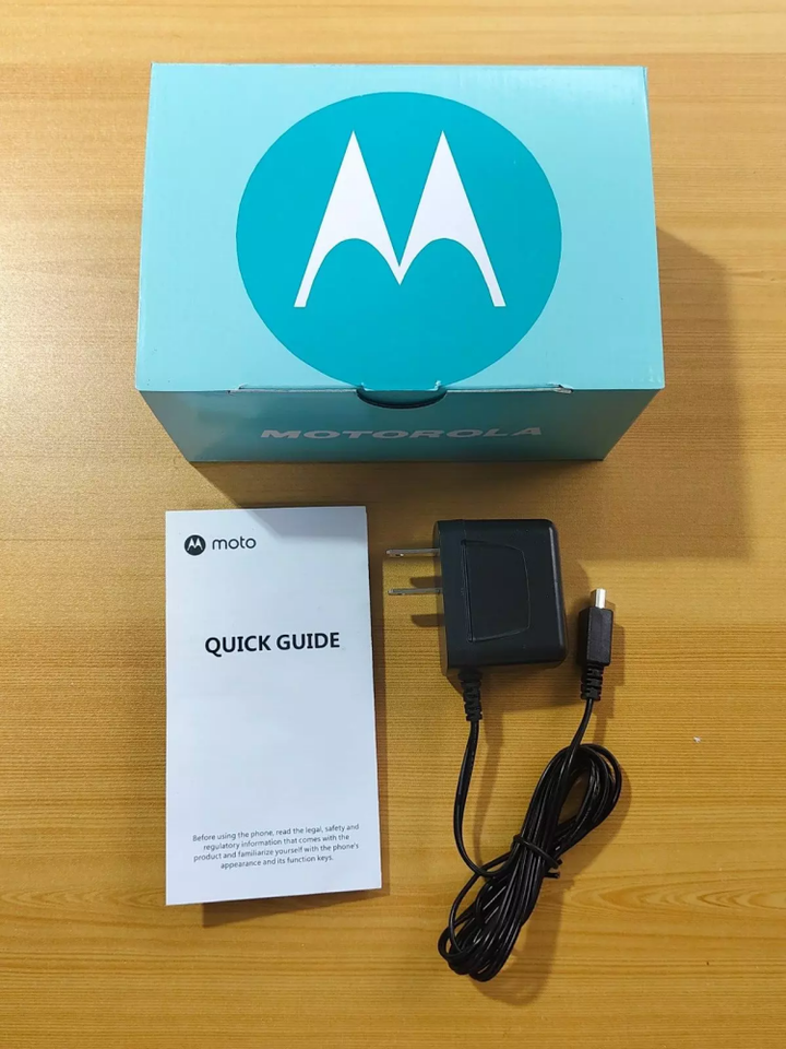 Motorola RAZR V3 Flip Bluetooth MP4 video Unlocked GSM Mobile Phone 8 ...