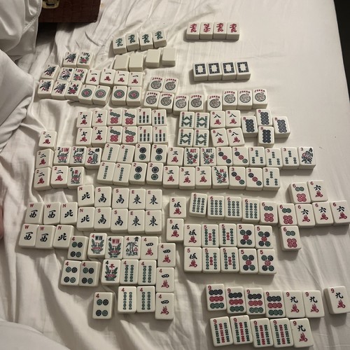 Lot 160 Mahjong Mah Jongg Tiles Replacement Pieces Red. Green. Black | eBay