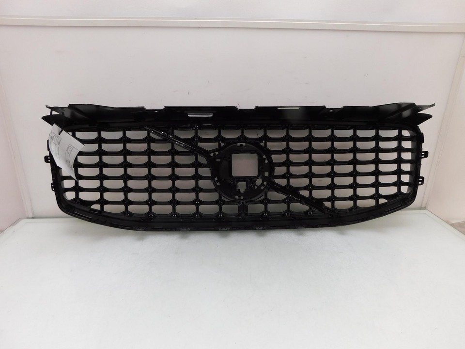 VOLVO XC60 UPPER GRILLE R-DESIGN BLACK 32133812 OEM 22 23 2022 2023 | eBay