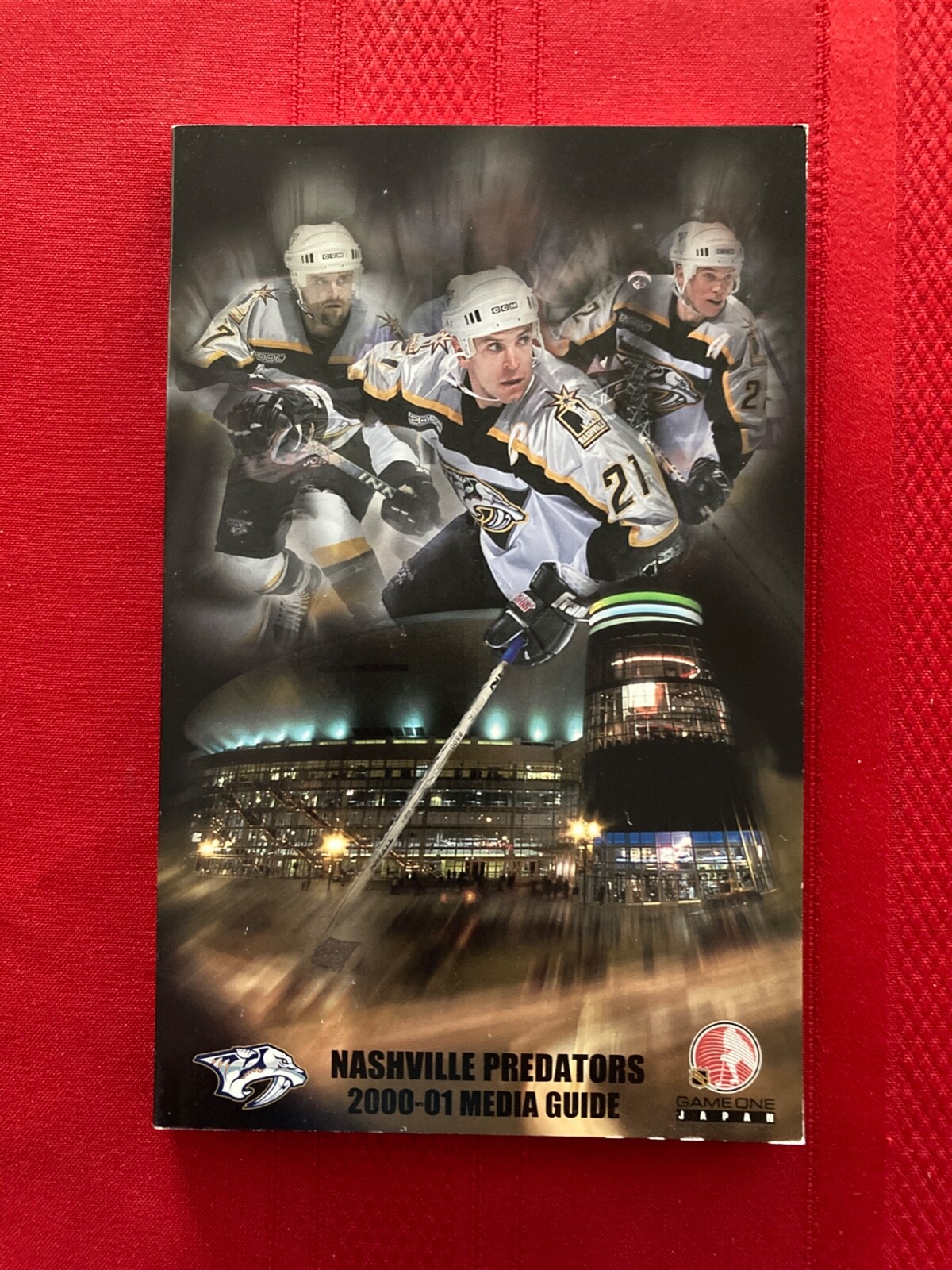 2000-2001 NHL Nashville Predators media guide / Third season / Dunham ...