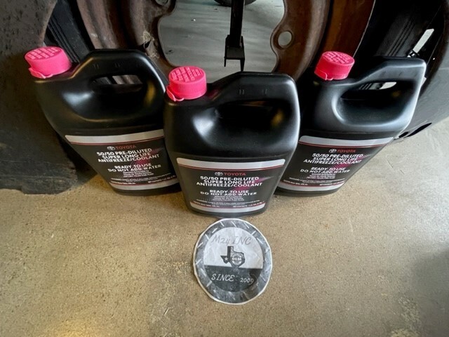 (3) Toyota / Lexus Genuine 00272 SLLC2 Engine Coolant / Antifreeze | eBay