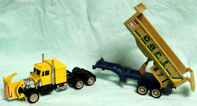 UNMARKED DIECAST/PLASTIC TRUCK W/SLEEPER & WORKING TIPPER TRAILER | eBay