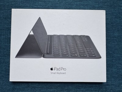 Apple Smart Keyboard for iPad Pro 9.7 inch - Black MM2L2AM/A A1772 ...